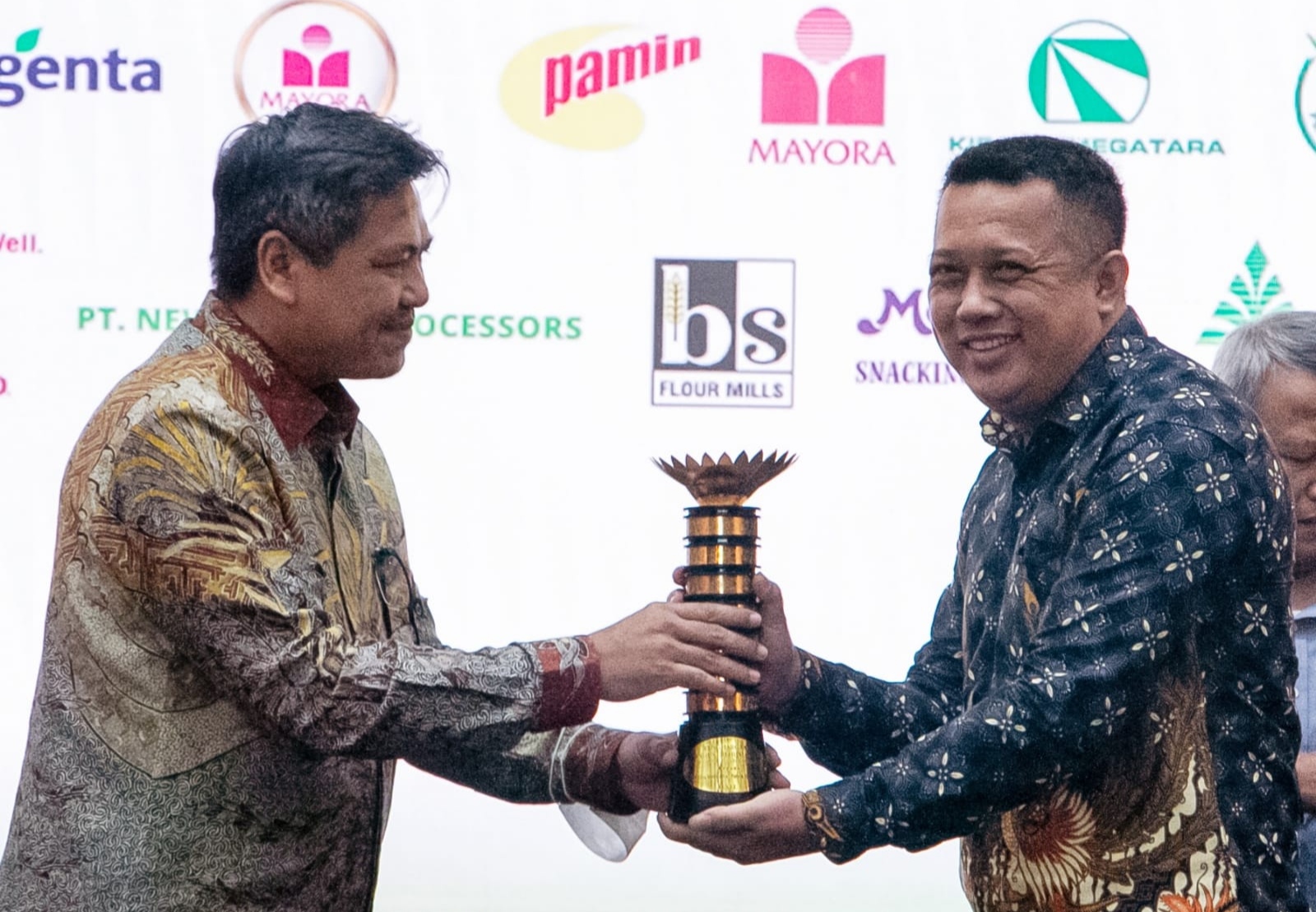 19 Pabrik Danone Indonesia Sabet Penghargaan Industri Hijau 2022 ...